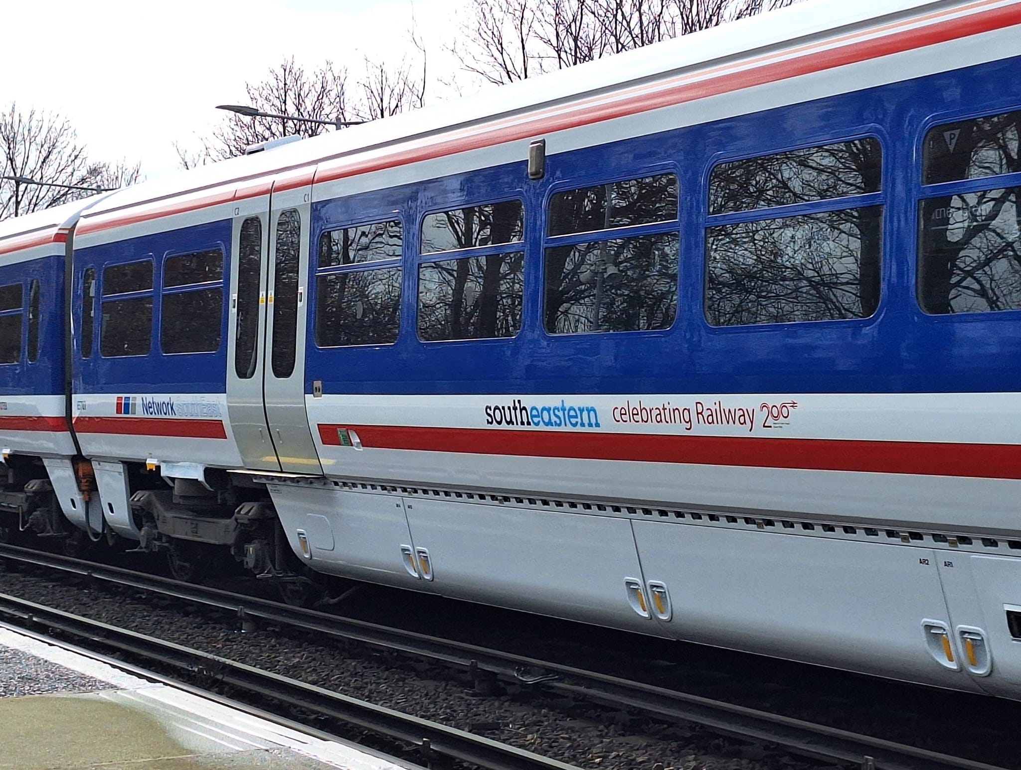 Class 465908 Receives Network SouthEast Livery - Welcome to GRES